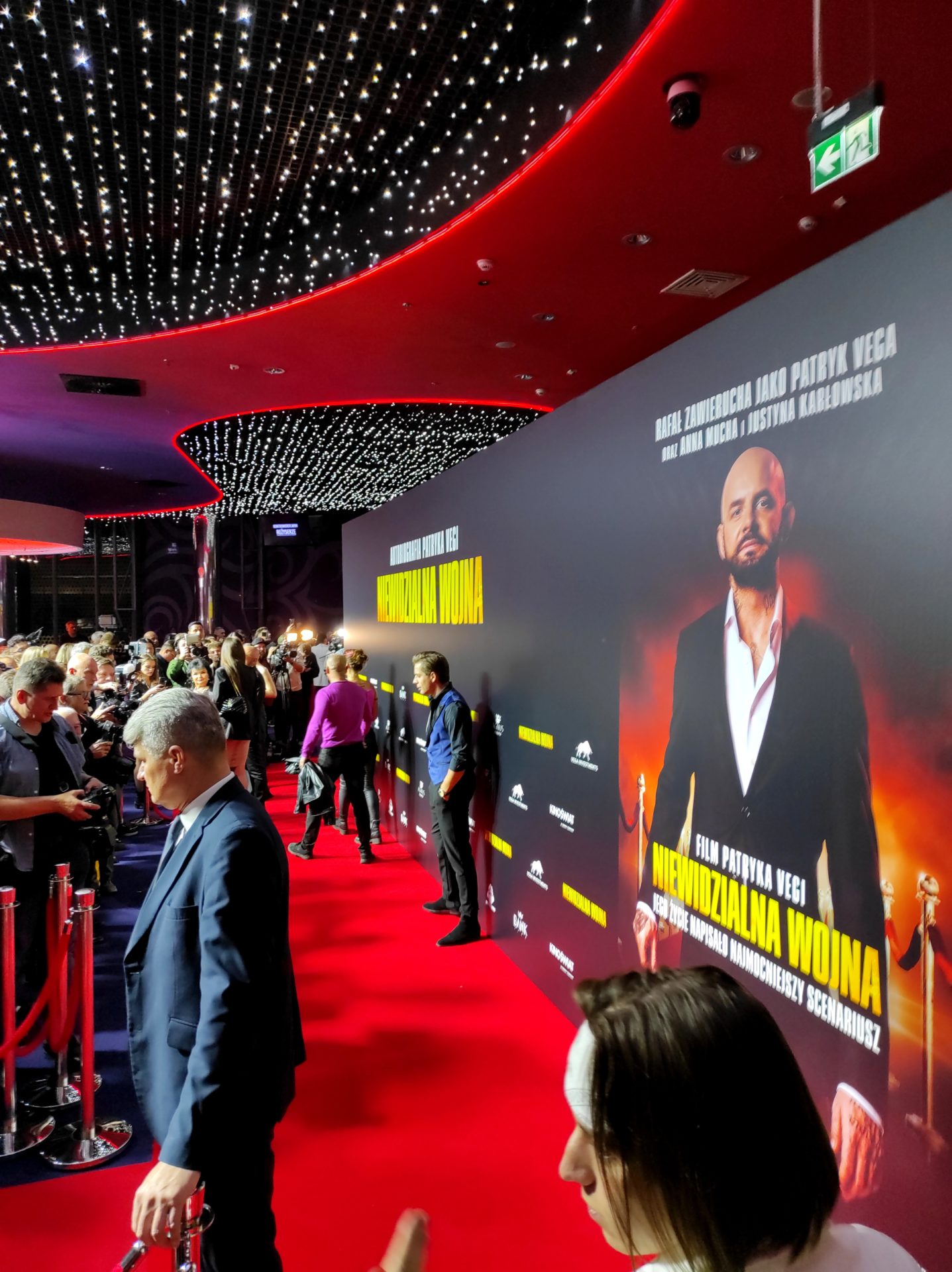 „Niewidzialna wojna” – autobiografia Patryka Vegi / „The Invisible War ...